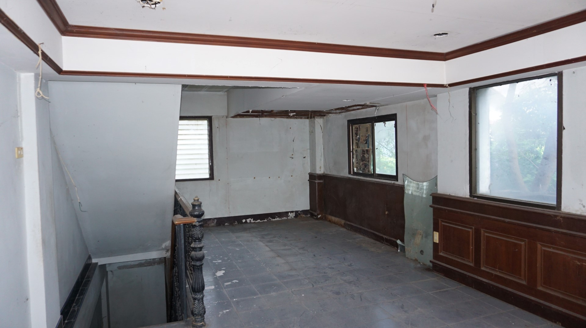 อาคารพาณิชย์ ชนเกษมซอย 12 ถ.ชนเกษม เนื้อที่ 14.4 ตร.ว - พร็อพเพอร์ตี้ - ค้นหาทรัพย์สิน